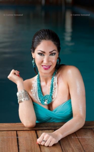 Esto Es Guerra Melissa Loza Se Destapa Con Sexy Bikini [fotos
